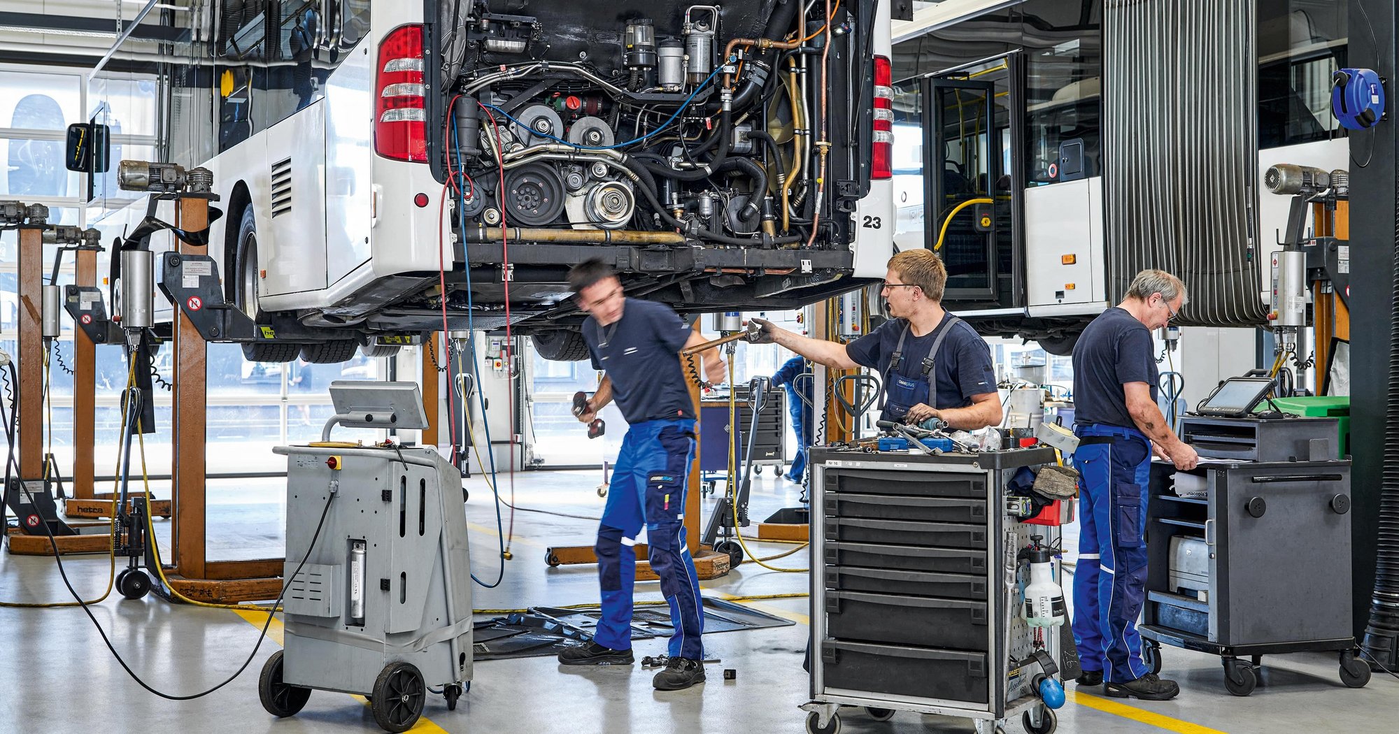 Maintenance and repair - OMNIplus Germany